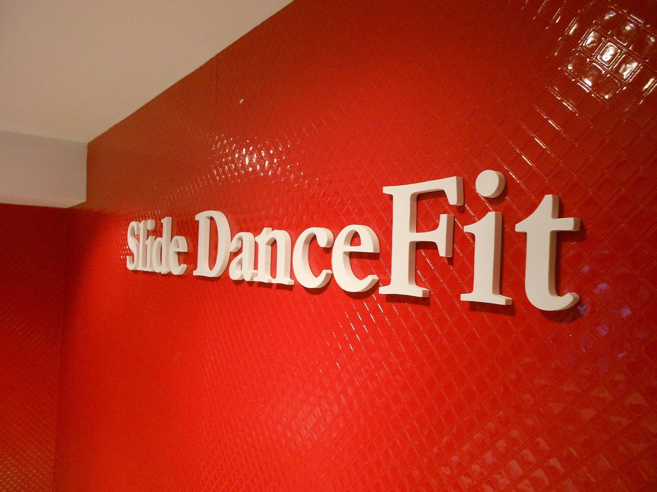 Custom Fitness Signs - Signs for Gyms, Health Clubs, Fitness Facilities ...